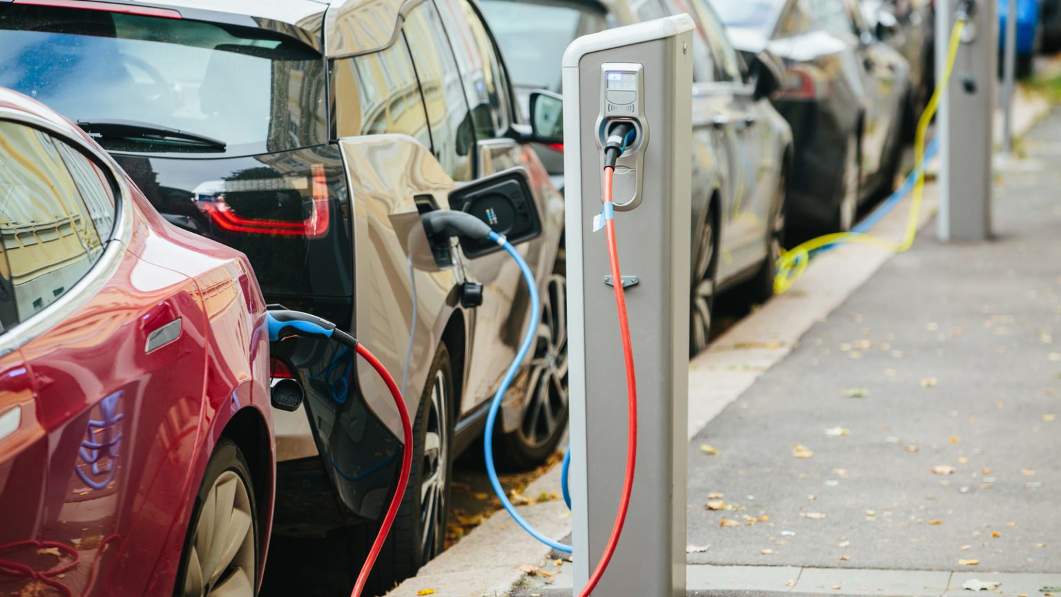 7 Electric Vehicle Stocks To Buy For America's Green Future | InvestorPlace