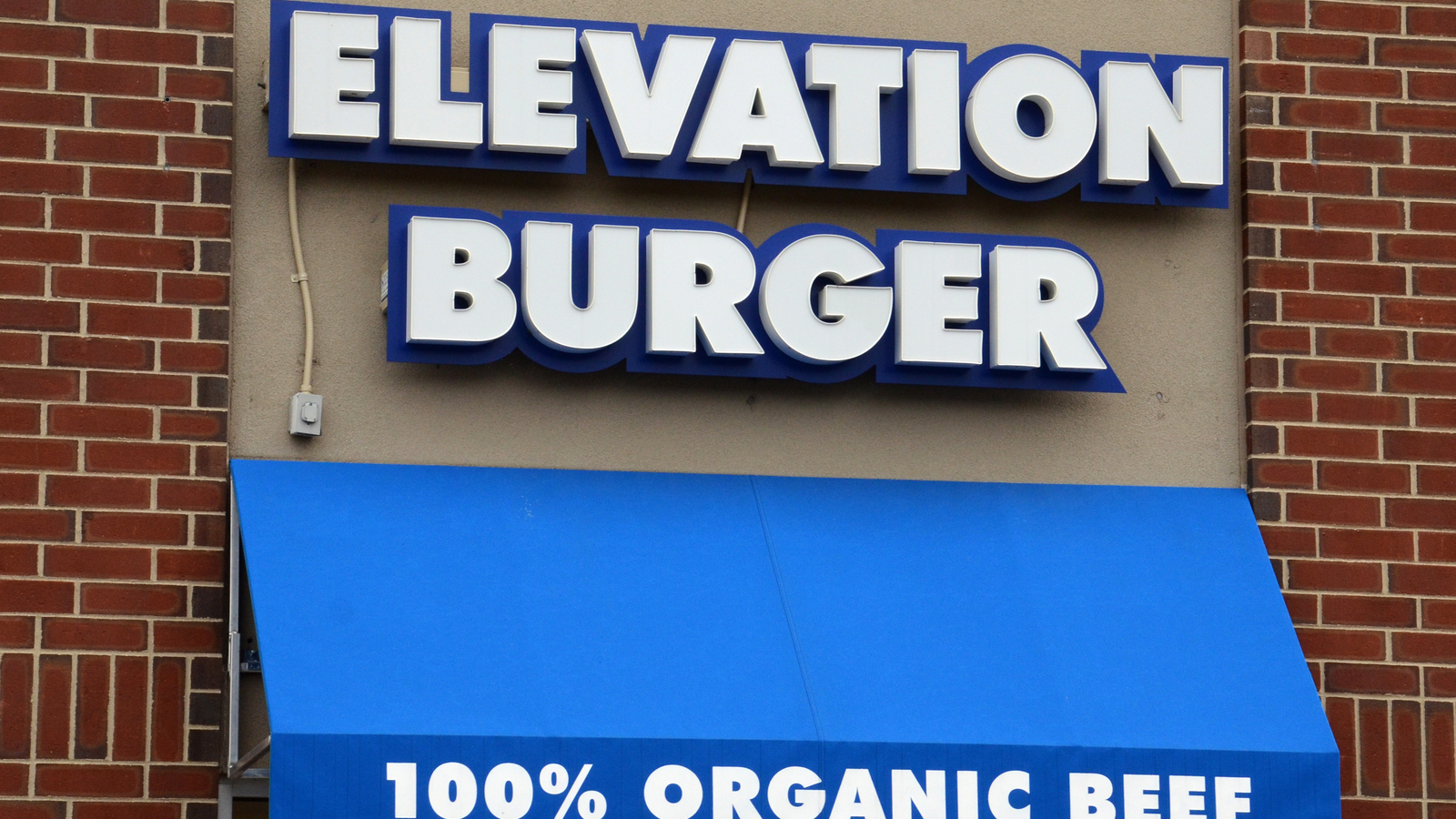 7 of the Top Restaurant Stocks to Serve Up | InvestorPlace