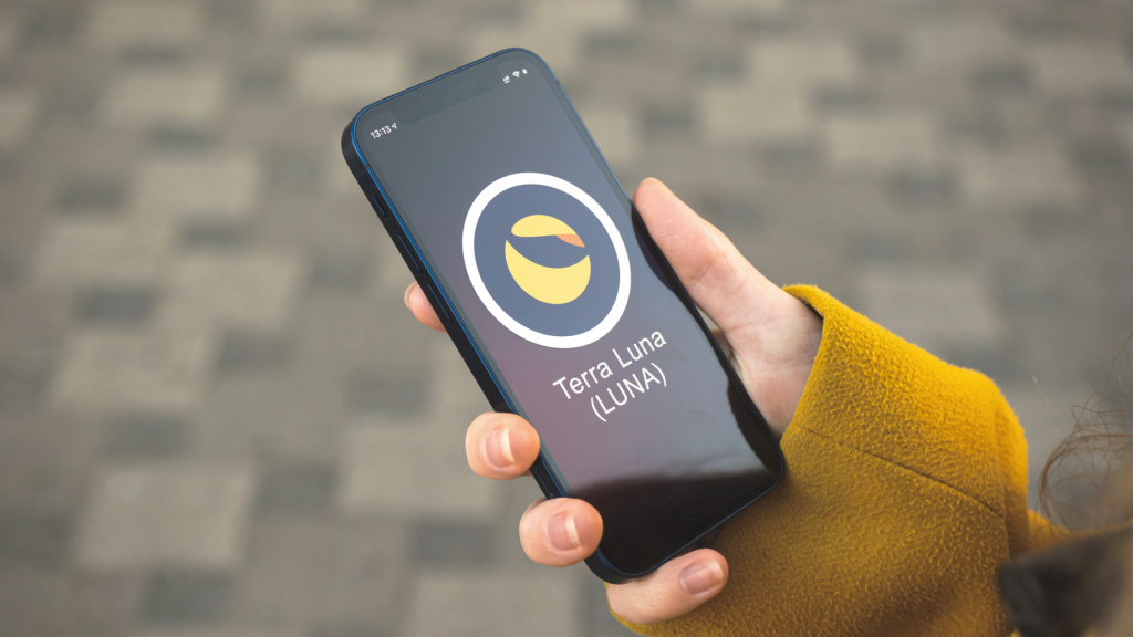 Terra LUNA Crypto Prices Suffer As UST Stablecoin Breaks From Its 1 Terra LUNA Crypto Prices Suffer As UST Stablecoin Breaks From Its 1
