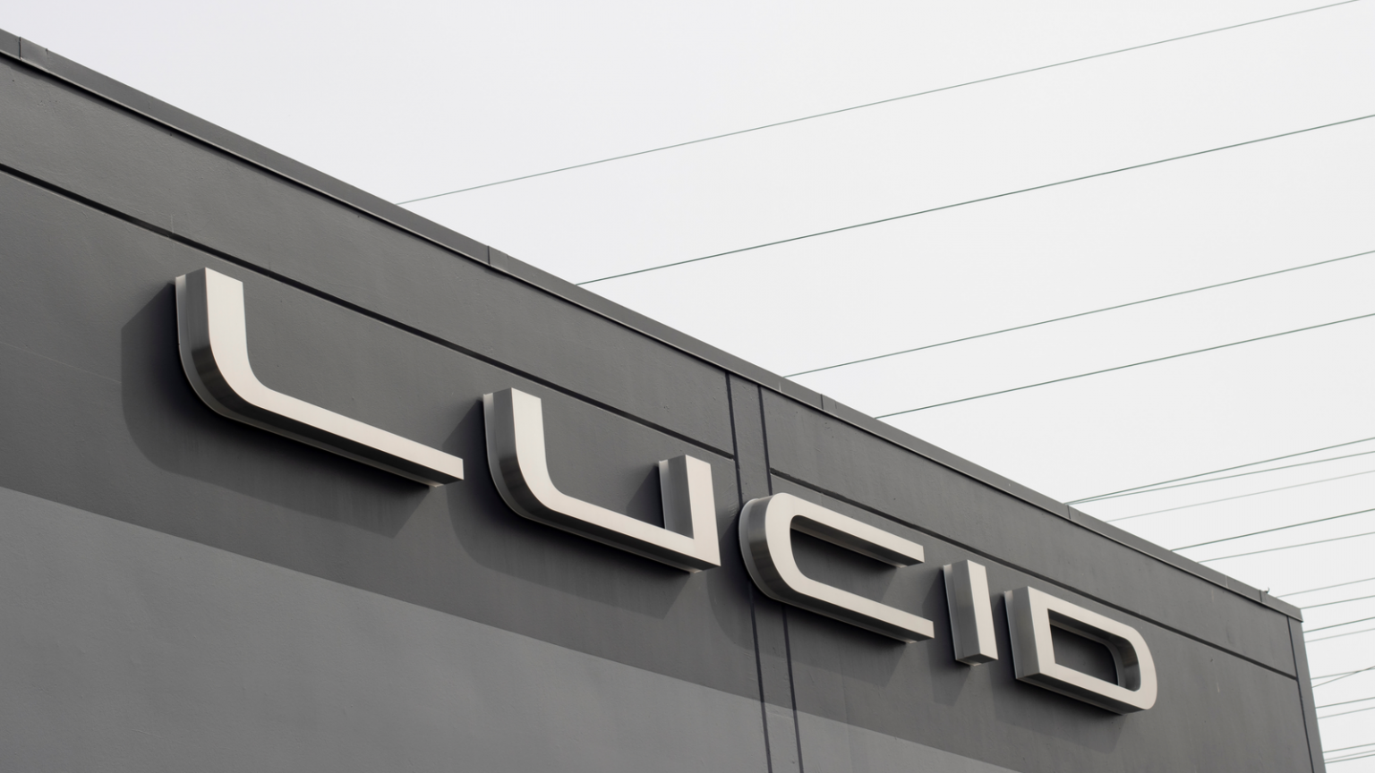 Why You Should Invest $100 in Lucid Group (LCID) Stock Now | InvestorPlace