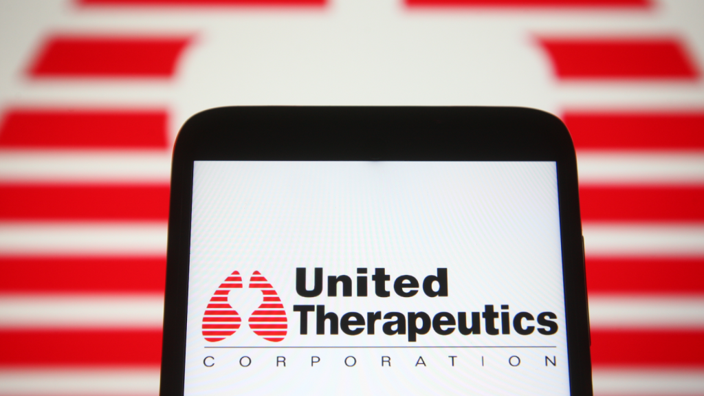 The 3 Best Medical Device Stocks to Buy in June 2024 | InvestorPlace